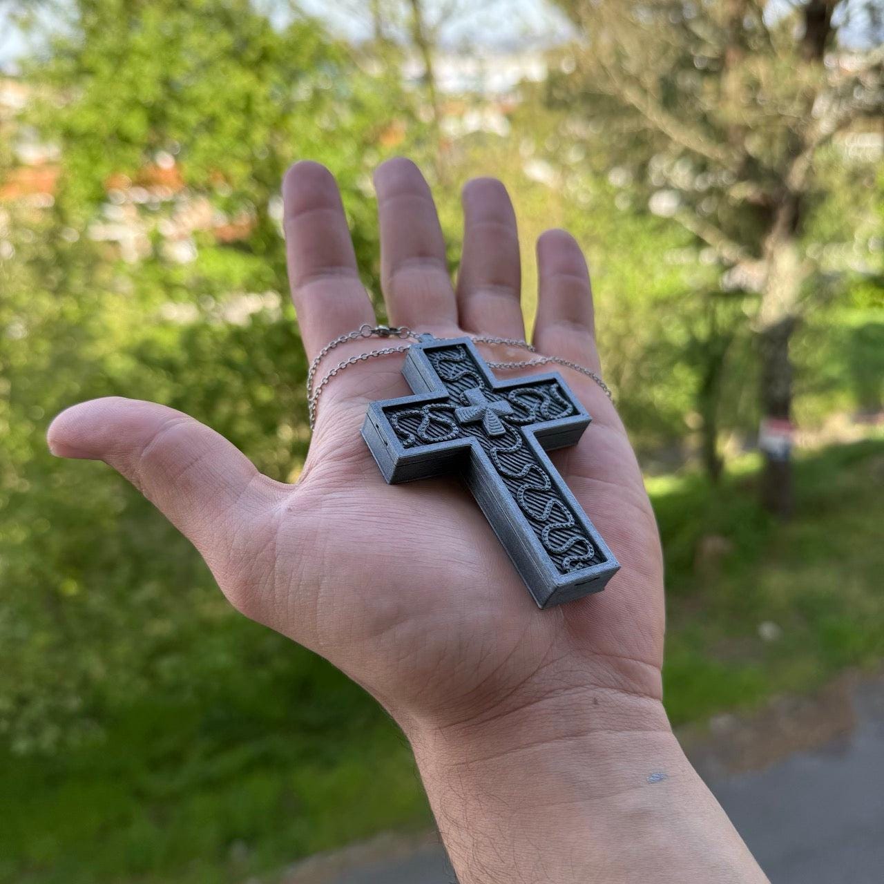 Thanos Cross Pendant – Starymagic